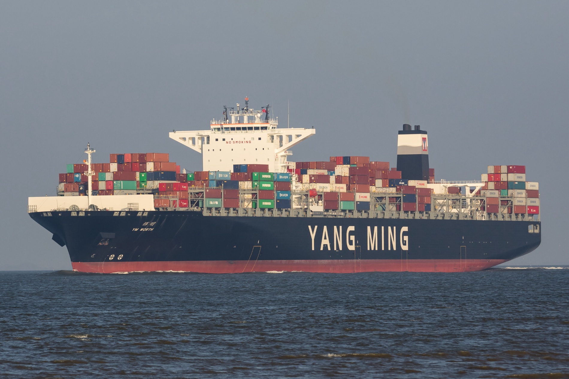 Schiffe vor Cuxhaven