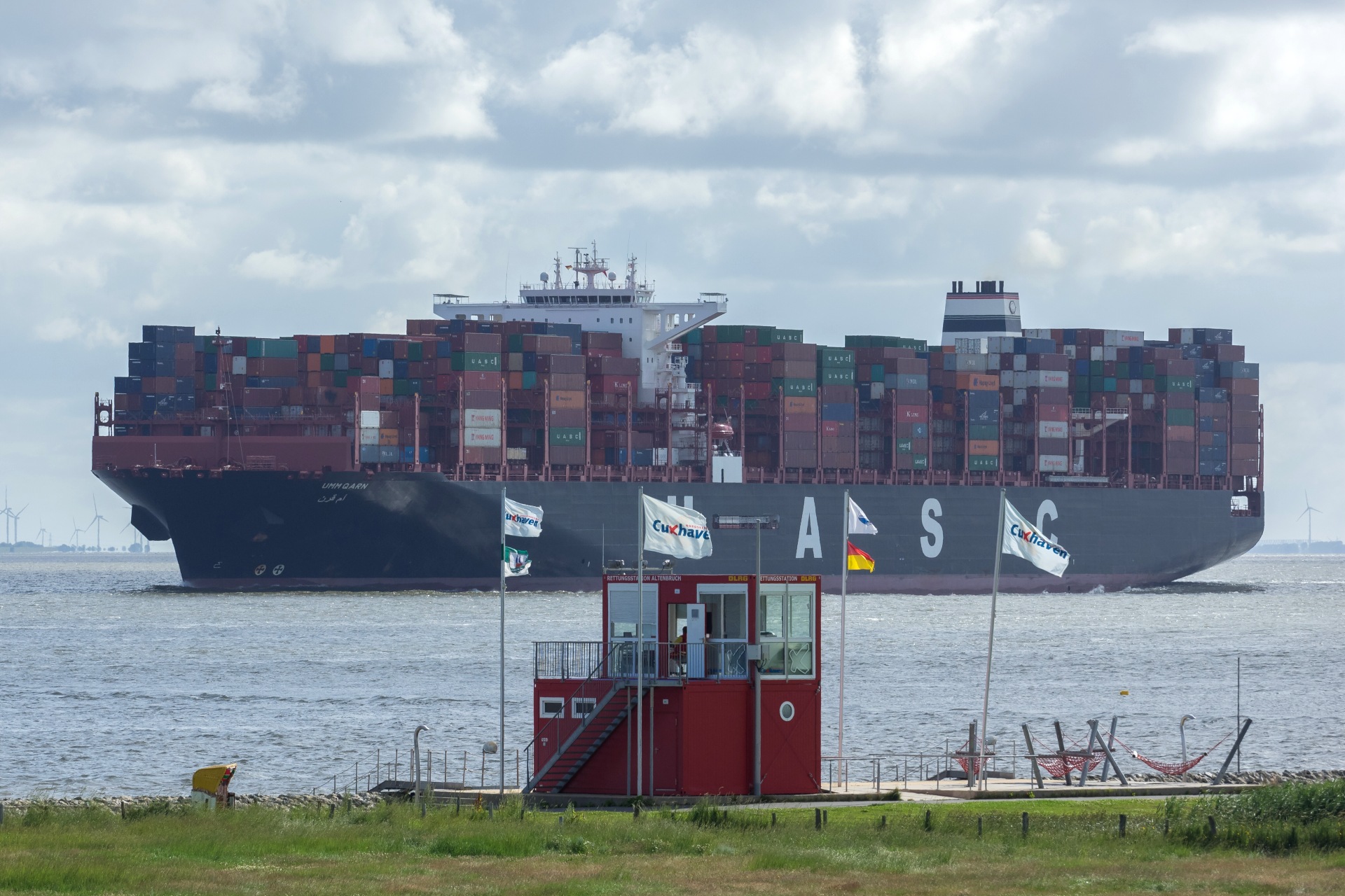 Schiffe vor Cuxhaven